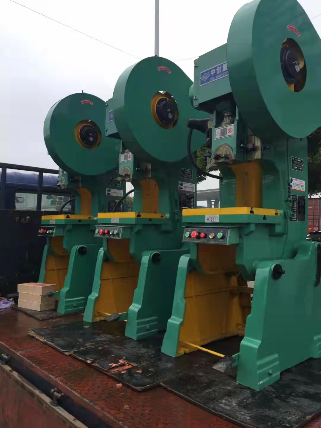 Duct TDF corner making machine - Buy high quality Duct TDF corner ...